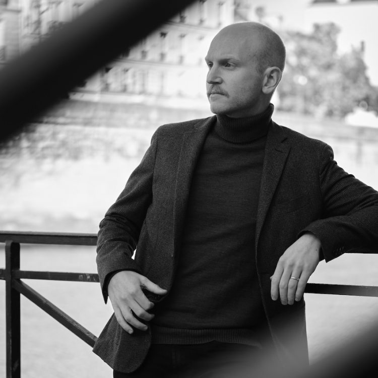 Matthew Blackburn, piano – Contes et fantaisie – STUDIO L'ACCORD PARFAIT