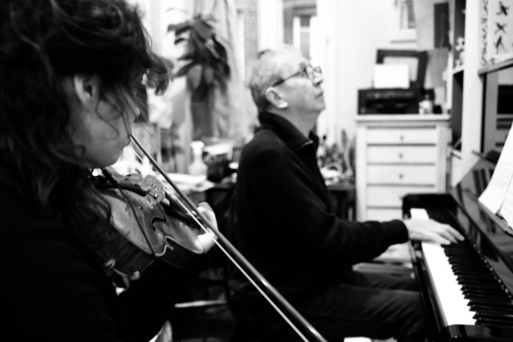 John Greaves avec Guillaume Apollinaire et Mirabelle Gilis – STUDIO L ...